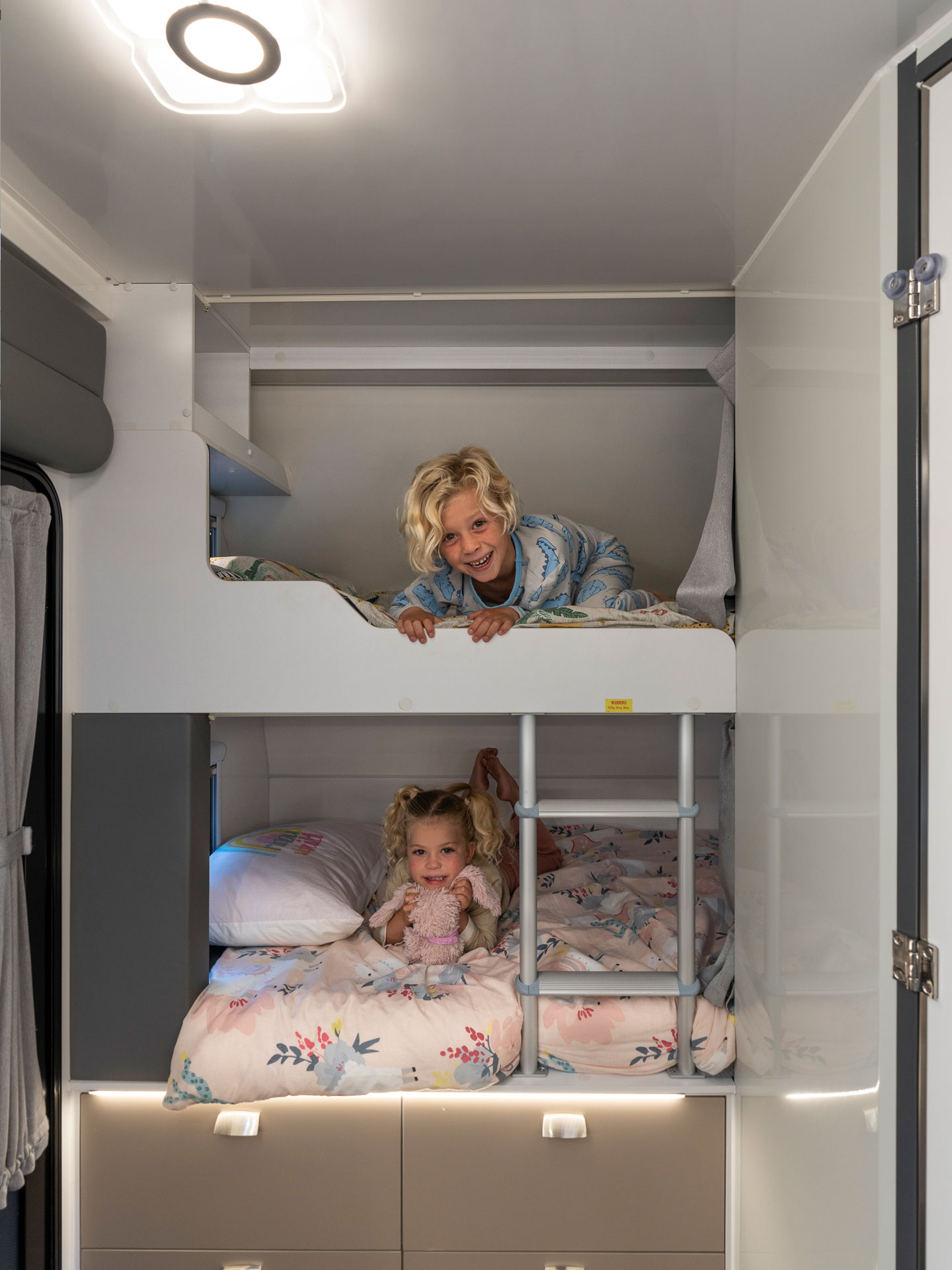 Ceduna 15 MK3 Quad Hard Top Hybrid | Ezytrail Caravans